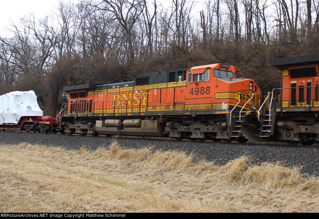 BNSF 4988
